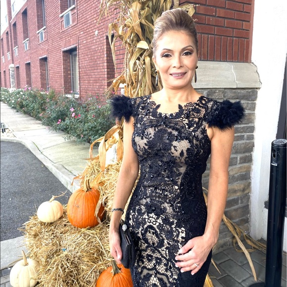 LARA | Dresses | Absolutely Stunning Gown By Lara Design | Poshmark